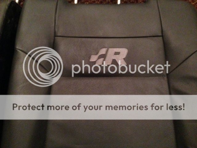 FS: R32 OEM Rear Seats | VW Vortex - Volkswagen Forum